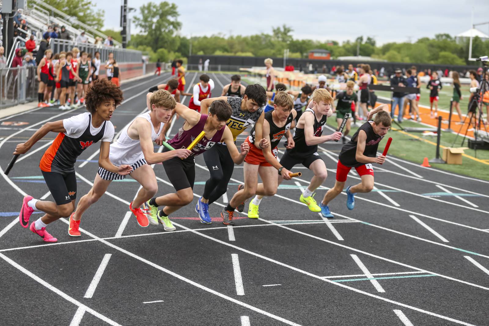 Herald-News area promises to be a factor at boys track state meet ...
