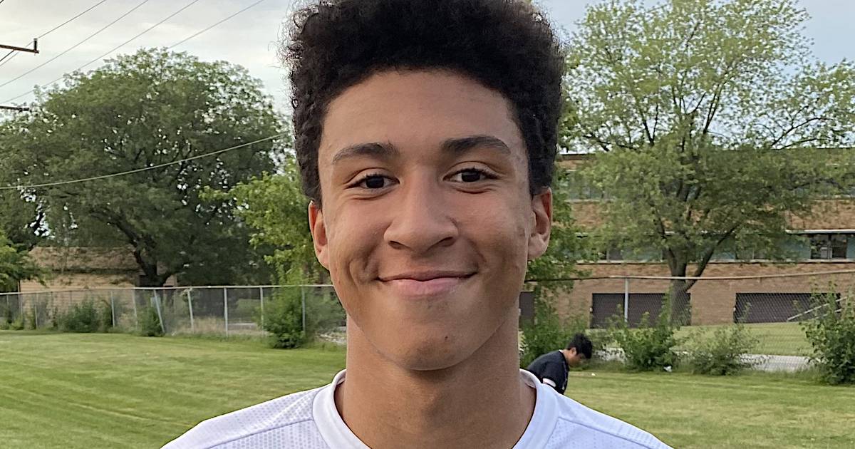 Boys soccer: Kalen Carver’s third straight hat trick paces Morris past ...