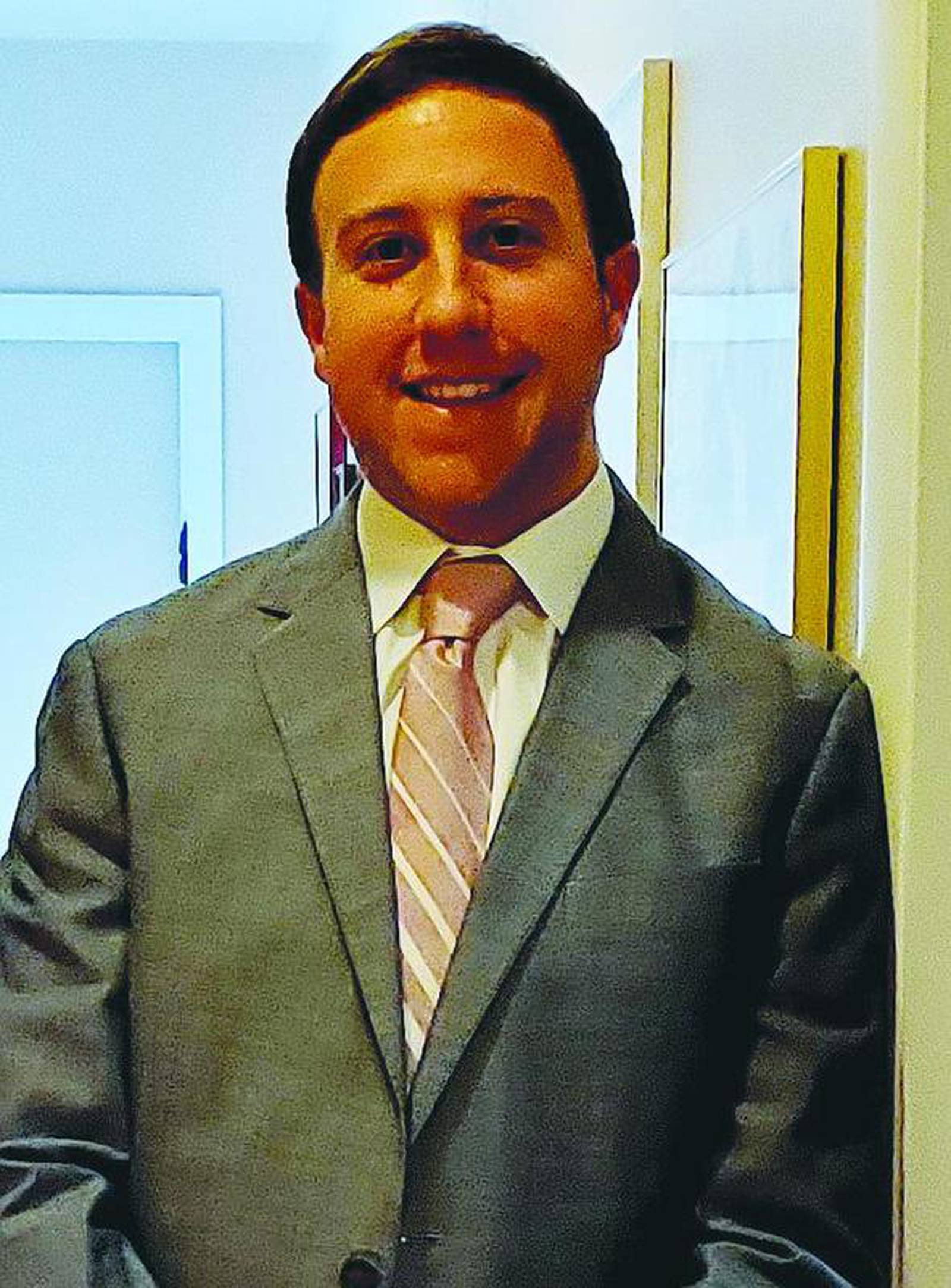 Daniel Shore earns Ph.D. – Shaw Local