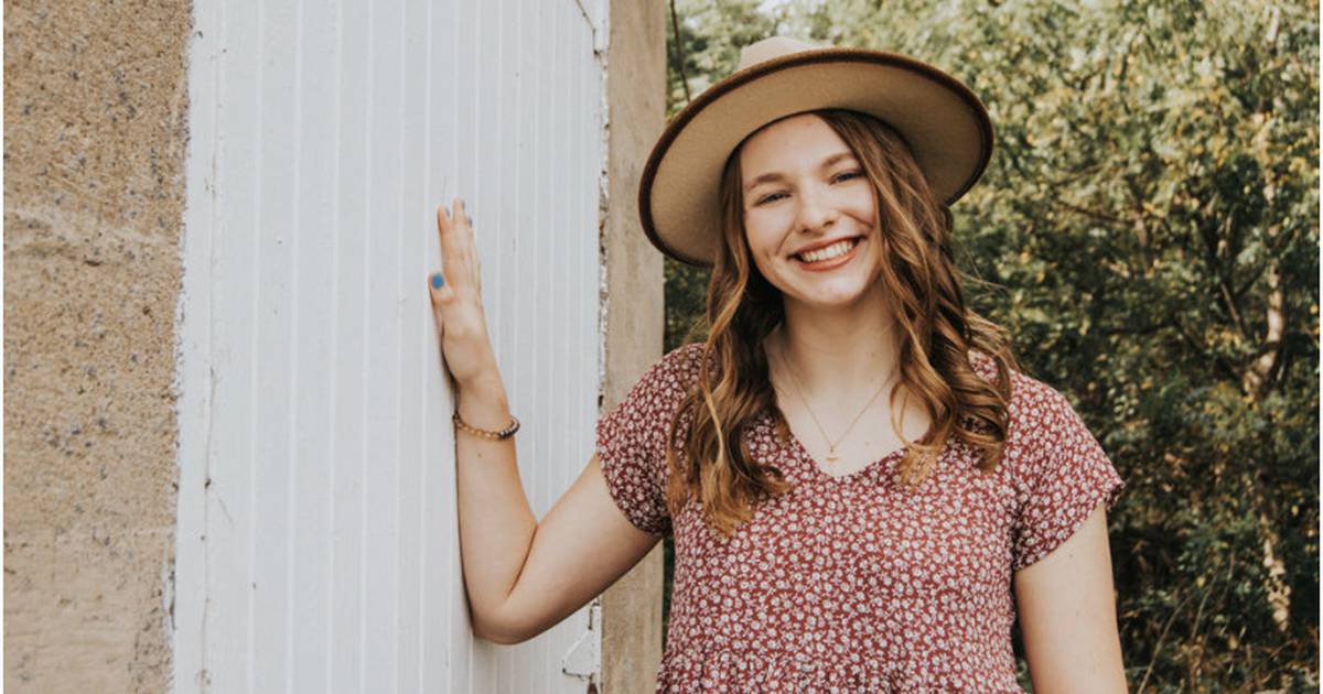 Senior Spotlight>Kyra Stoller (Bureau Valley) – Shaw Local