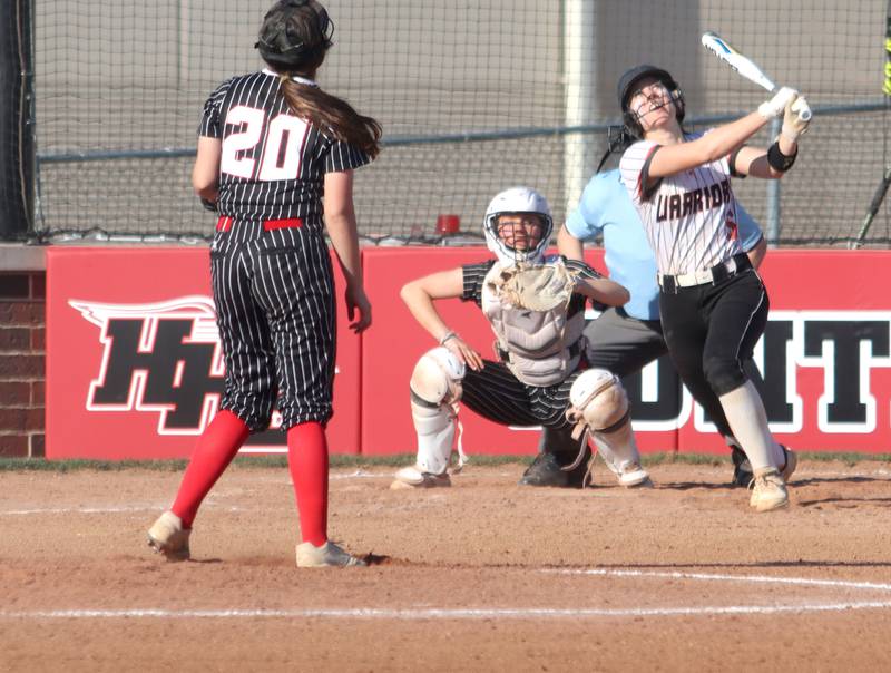 Photos: McHenry vs. Huntley Softball – Shaw Local