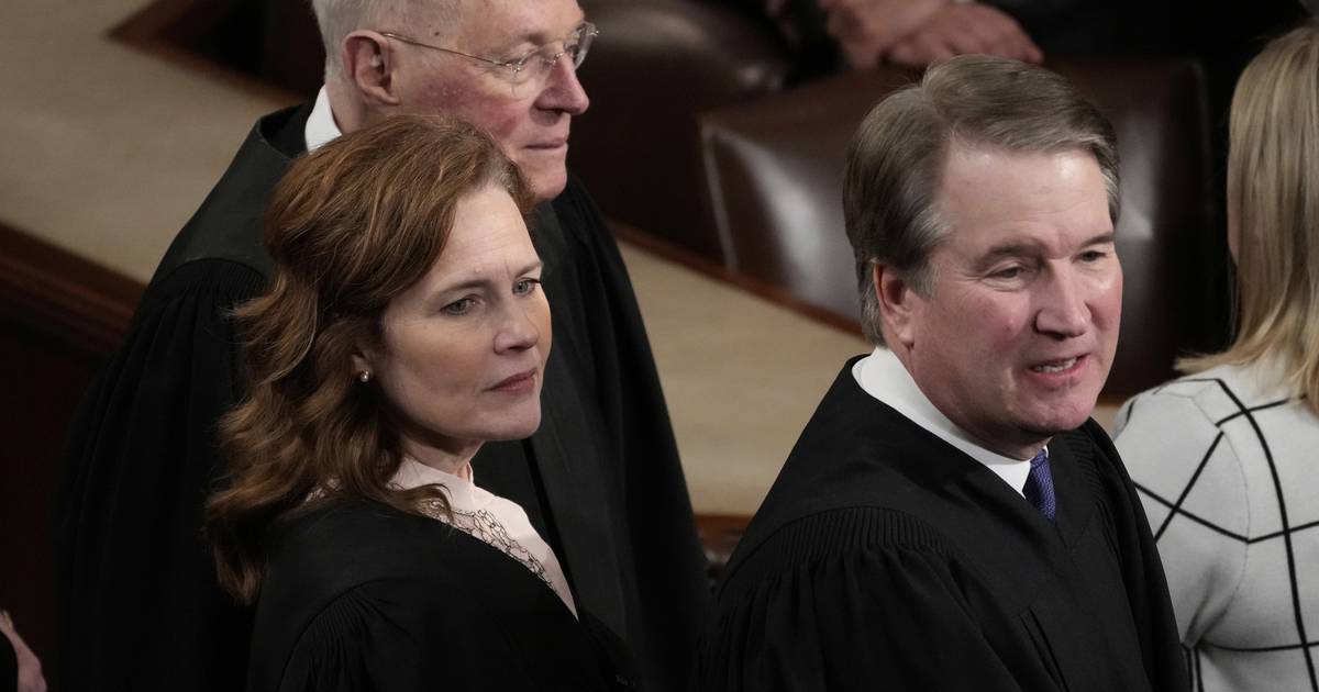 Divided Supreme Court rejects Trump administration's push to rebuke judge over foreign aid ...