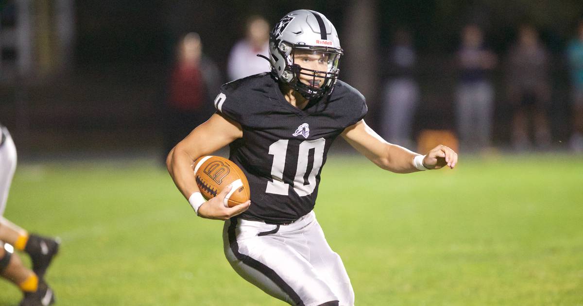 Photos: Kaneland vs. Morris in Week 3 of football – Shaw Local