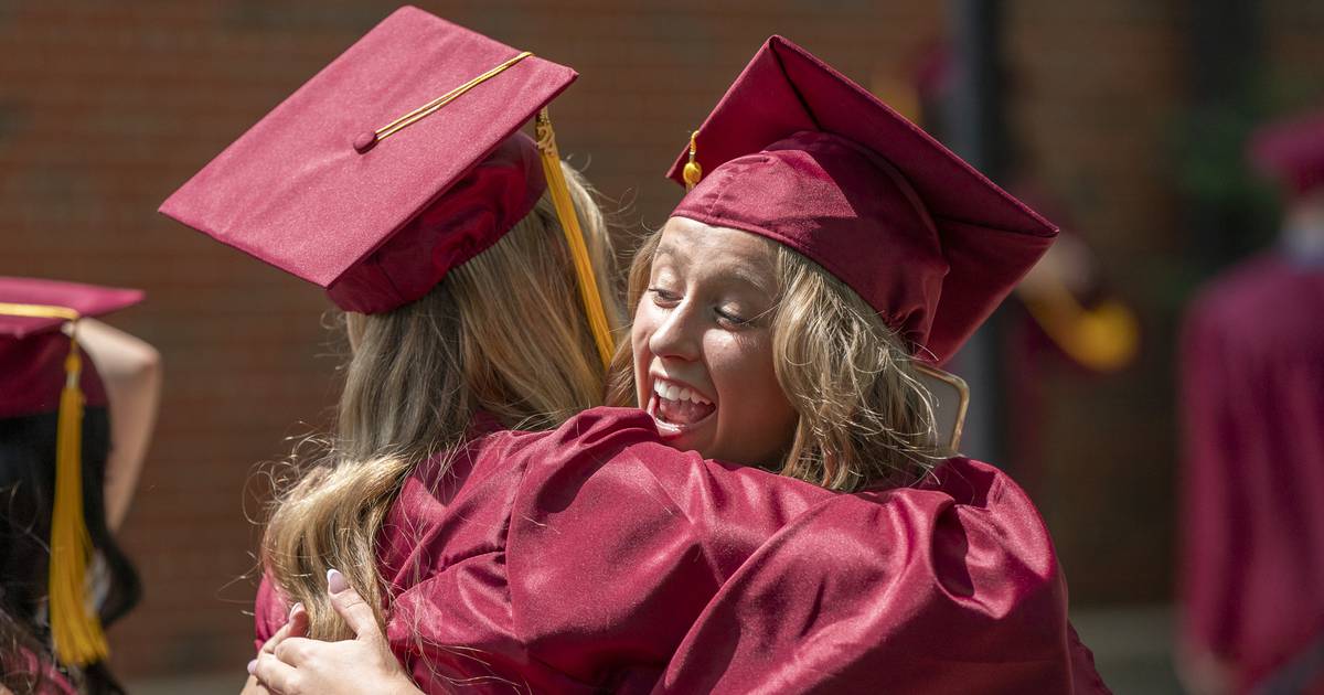 Photos: Wheaton Academy celebrates the Class of 2024 – Shaw Local