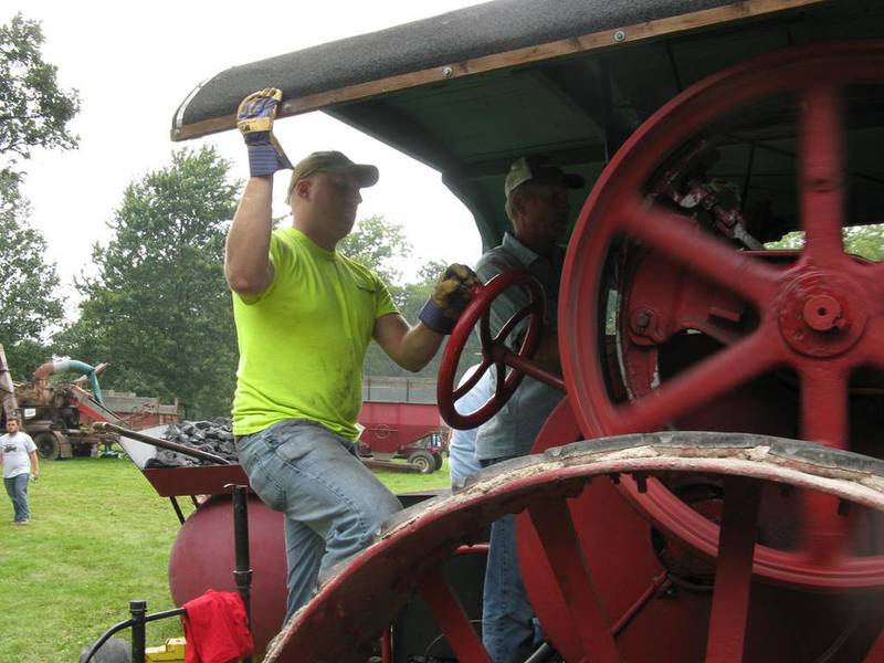 Sycamore hosts 60th annual Steam Power Show and Threshing Bee – Shaw Local