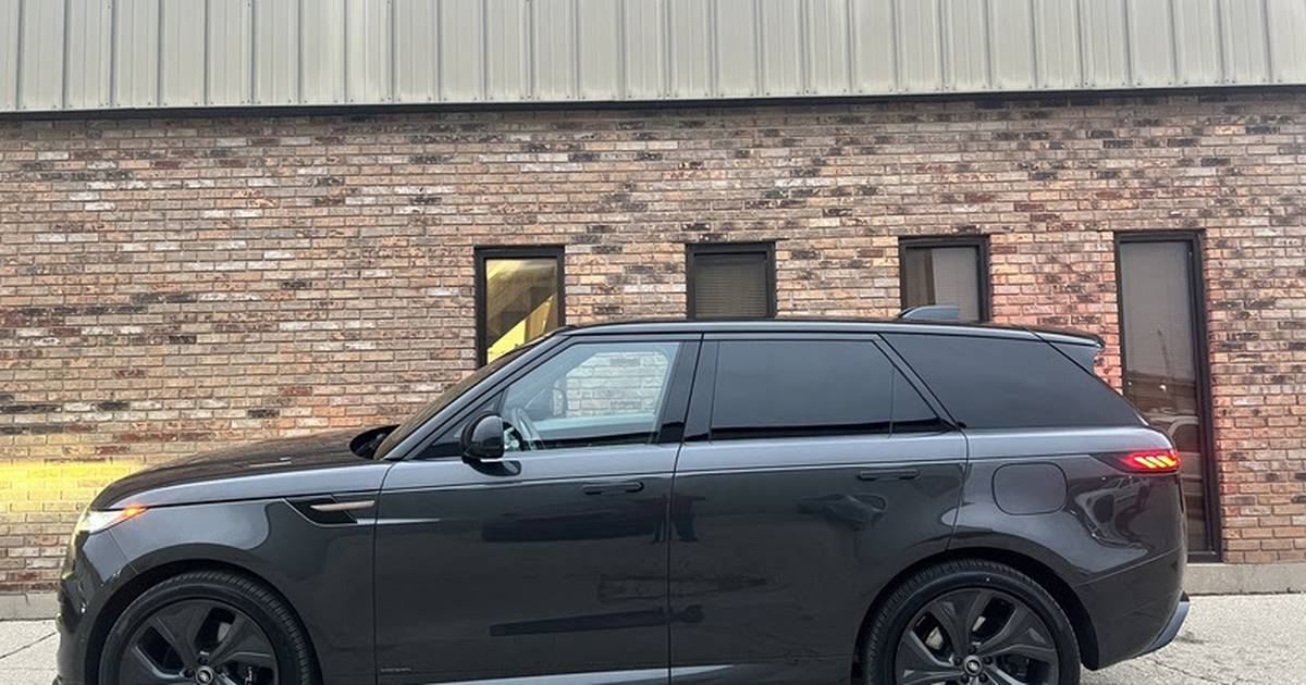 Range Rover Sport PHEV delivers power, poise, big price tag – Shaw Local