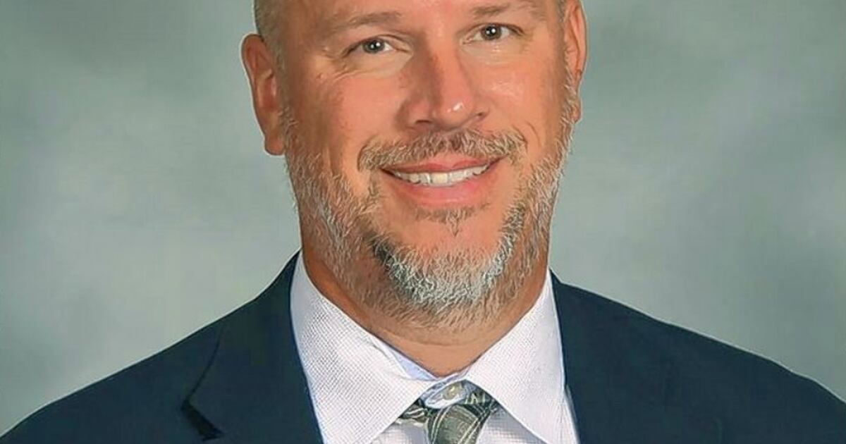 Glen Ellyn District 89 finds next superintendent in Indian Prairie ...