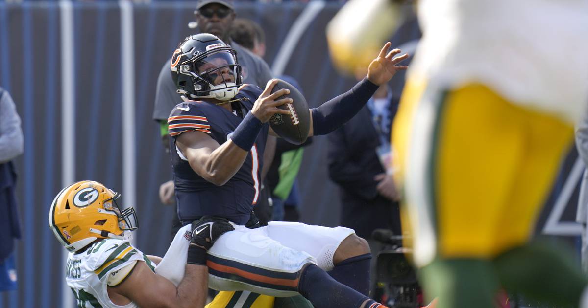 Chicago Bears vs. Green Bay Packers: Live updates from Soldier Field ...