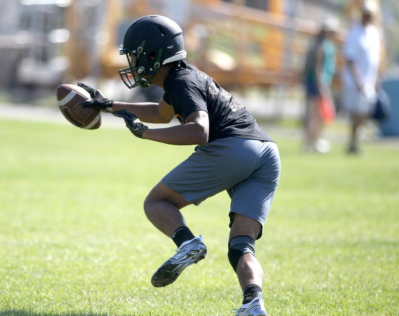 Plainfield East Bengals trying to build a foundation – Shaw Local