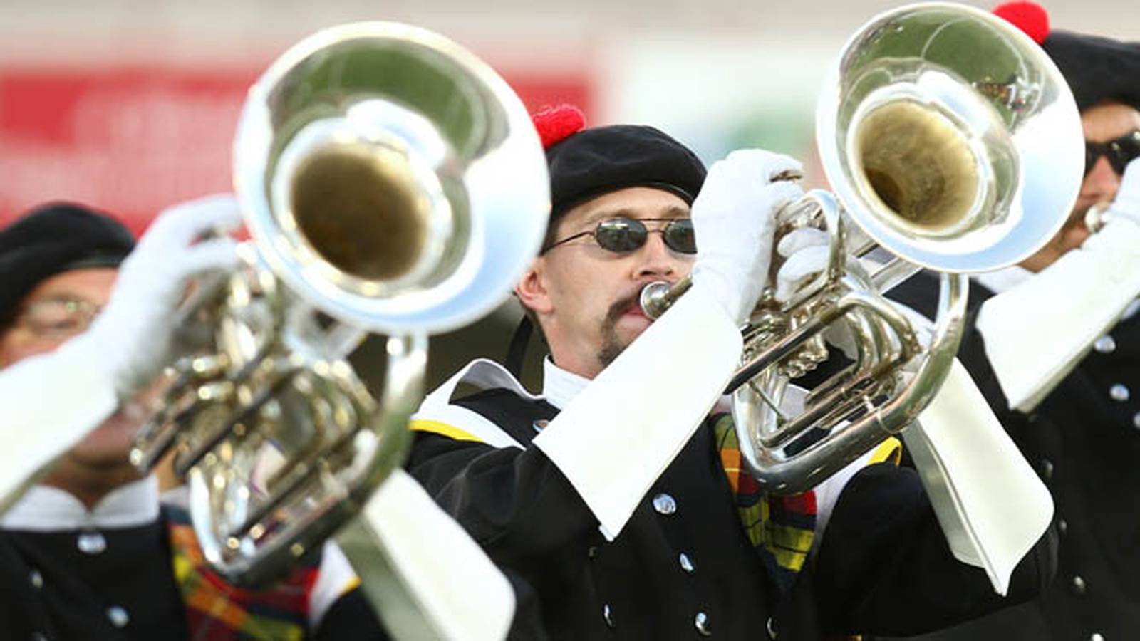 Performers rock NIU stadium in drum, bugle corps competition – Shaw Local