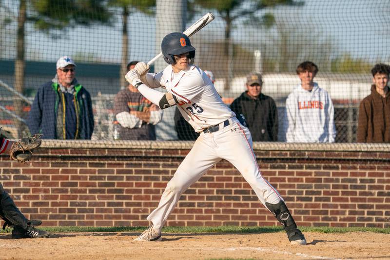 Photos: Oswego vs. Minooka varsity baseball – Shaw Local