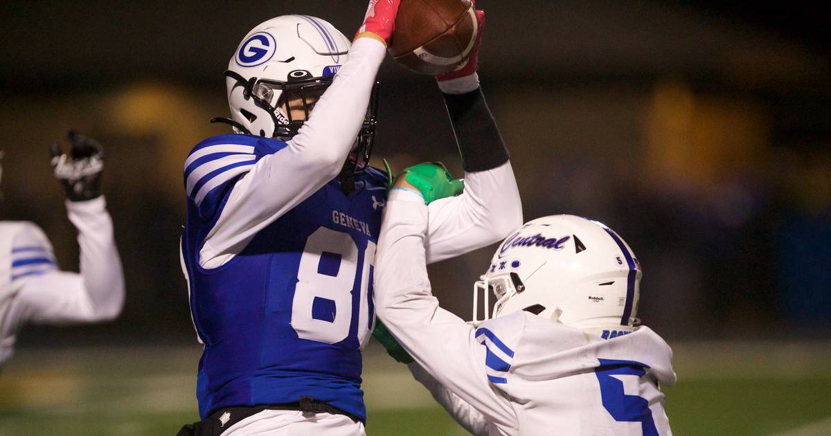 Geneva football vs. Lake Forest Class 6A playoffs score, news, our pick ...