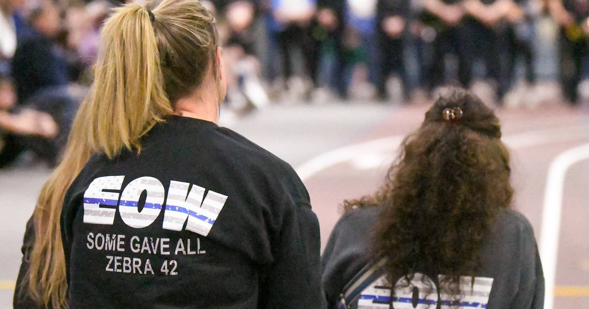 Photos: Vigil marks 1 year since DeKalb County sheriff's deputy ...