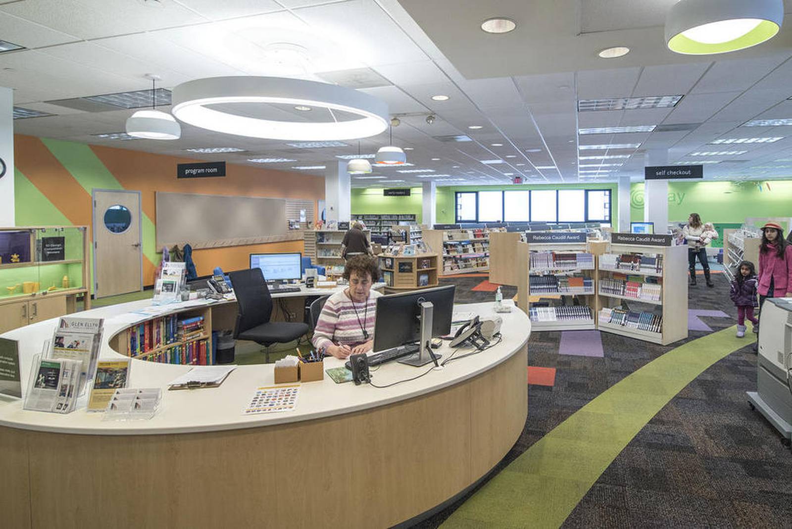 Glen Ellyn Public Library's youth department sees new technology ...