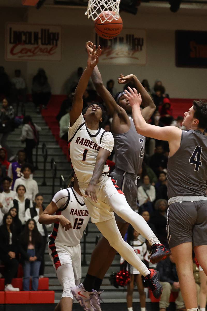 Photos: Bolingbrook vs. Oswego East Class 4A Sectional Boys Basketball ...