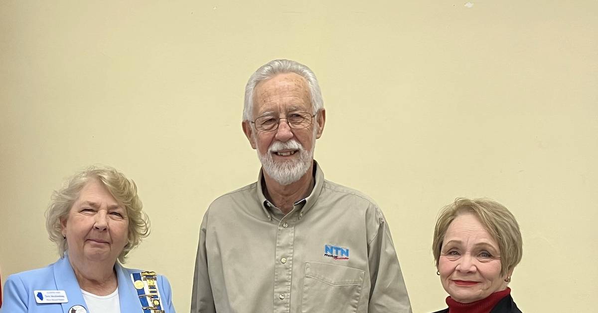 Princeton DAR honors Brad Oeder for his continued work honoring ...