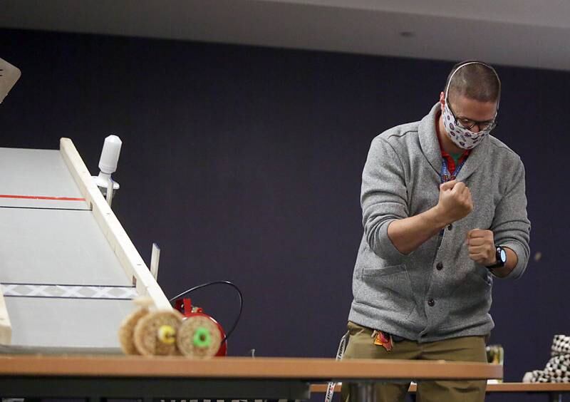 Photos: Students build cars out of food for the IVCC Edible Car Contest ...