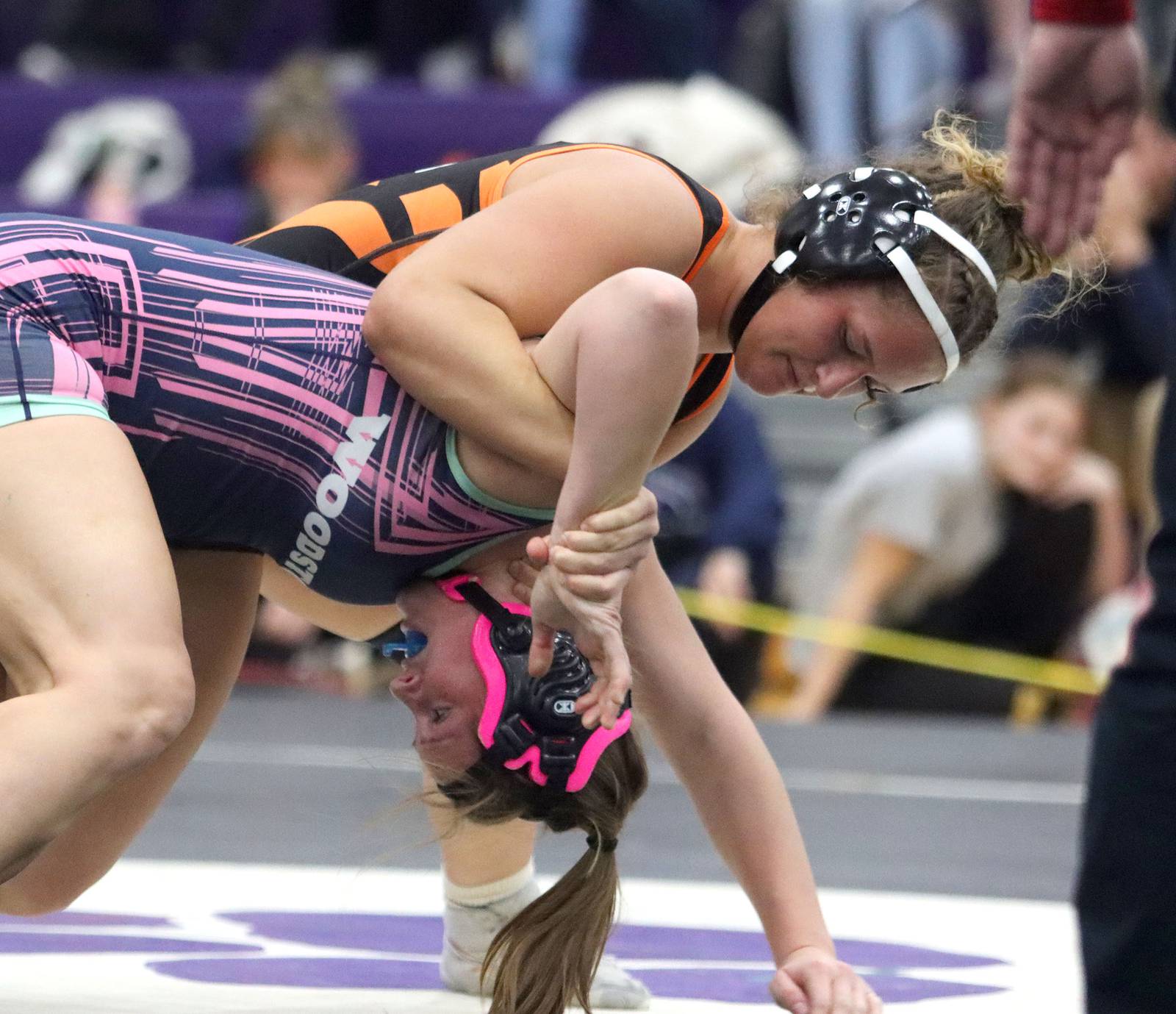 Once sidelined by a seizure, Crystal Lake Central’s Cait Jones ...