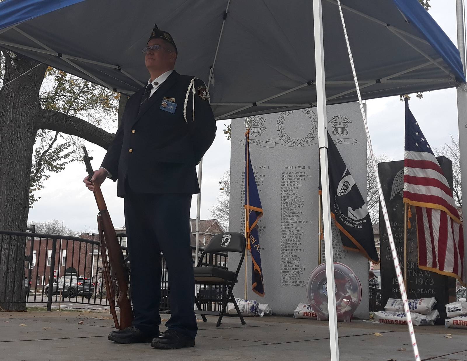 Ottawa veterans honor guard, 24-hour vigil underway in Washington ...