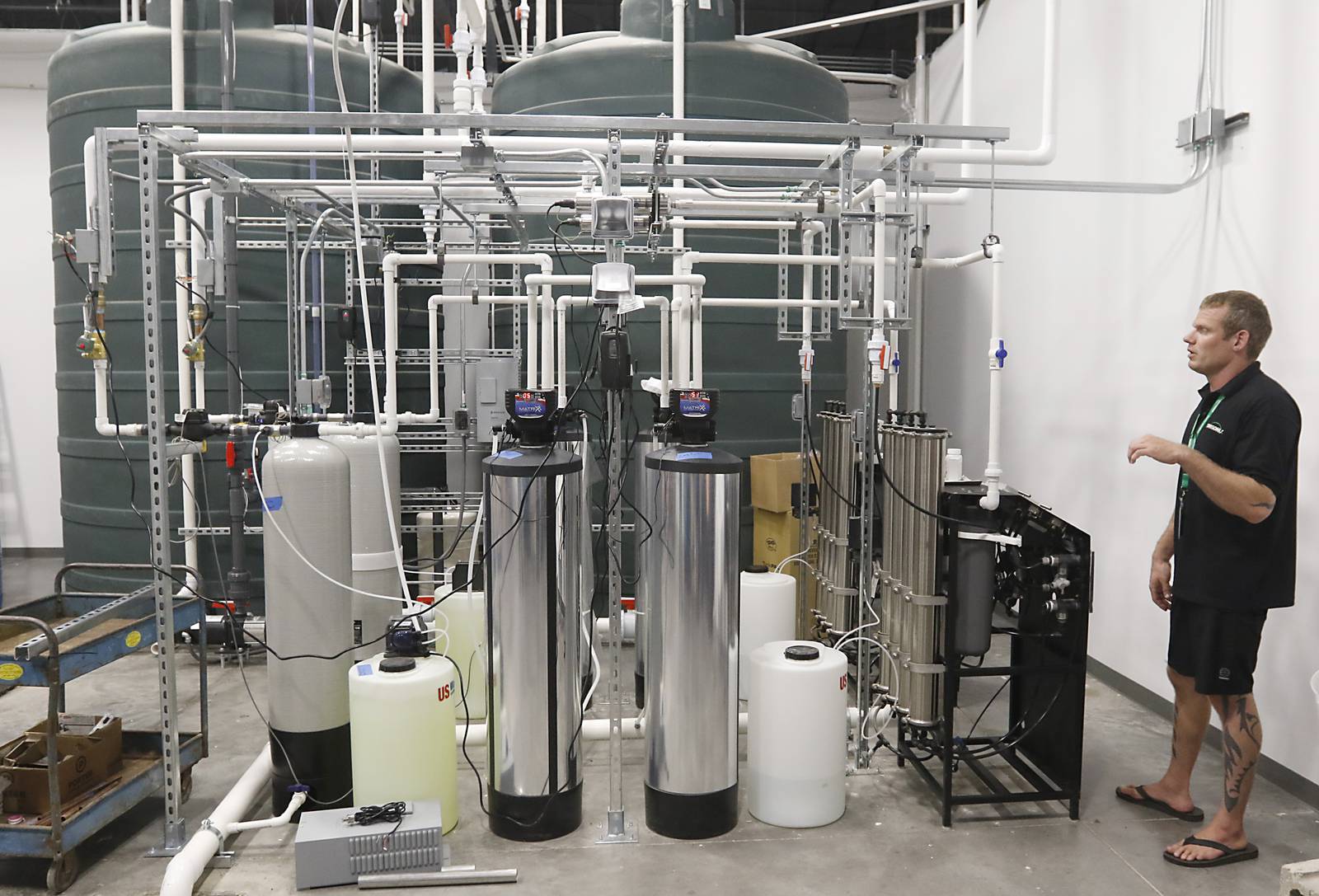 Photos: Oregonix Farms opens new craft grow facility in Huntley – Shaw ...