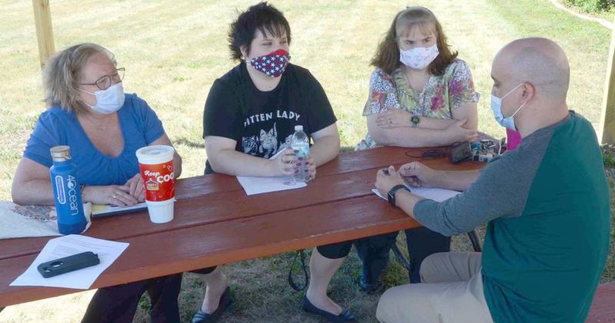 Project Humane Polo organizes in response to feral cat ordinance – Shaw ...