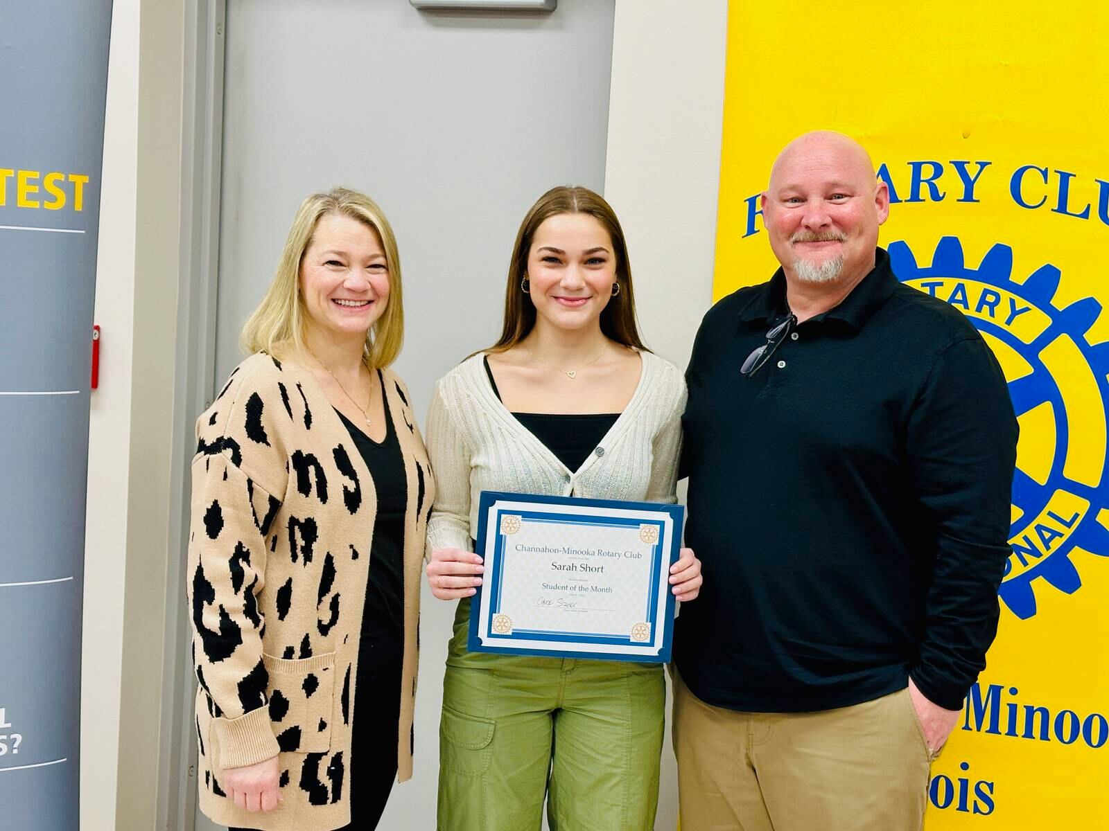 Minooka senior Sarah Short named Channahon-Minooka Rotary Student of ...