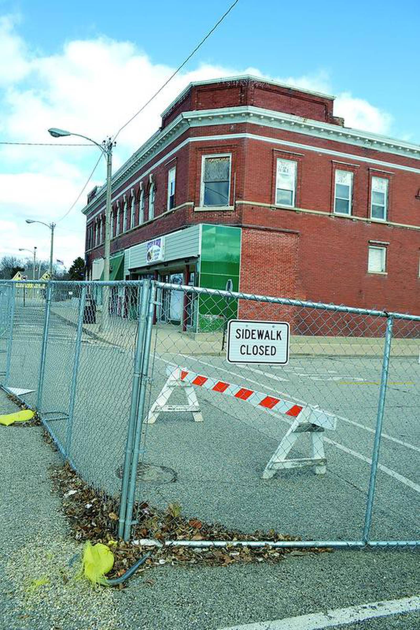 Looks like Fritz building will soon be history in Walnut – Shaw Local