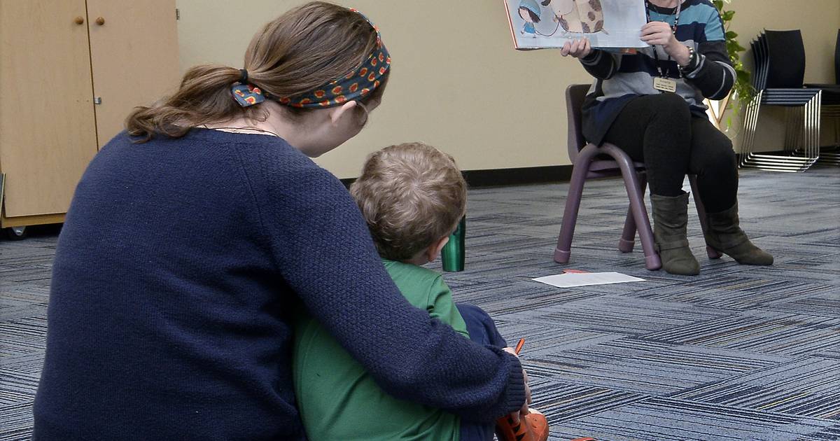 Story hour one of many regular activities at Reddick Library in Ottawa ...