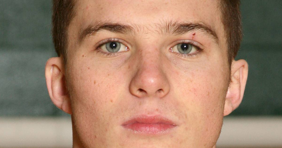 High school wrestling: Crystal Lake South's Barone, Central's Marsden ...