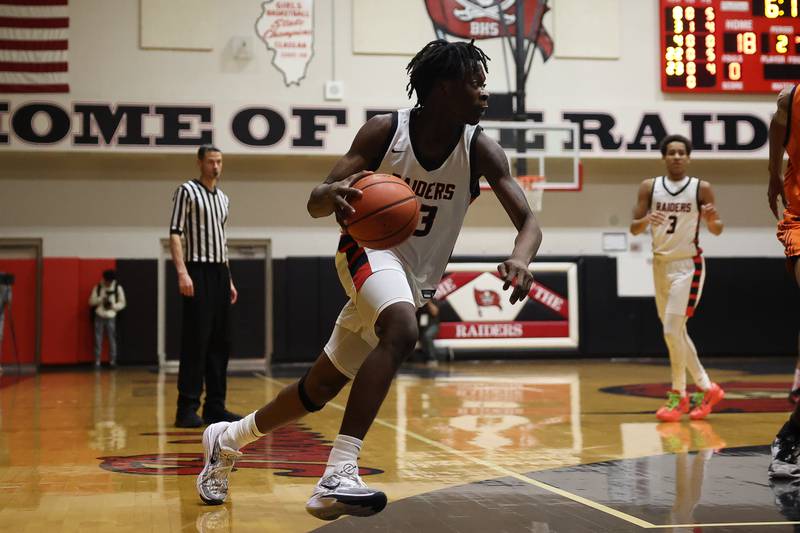 Photos: Romeoville vs. Bolingbrook Boys Basketball – Shaw Local