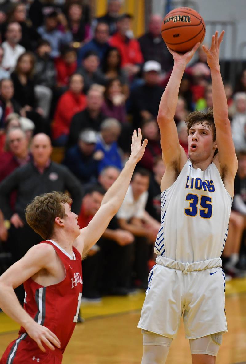Photos: Hinsdale Central vs. Lyons Township boys varsity basketball ...
