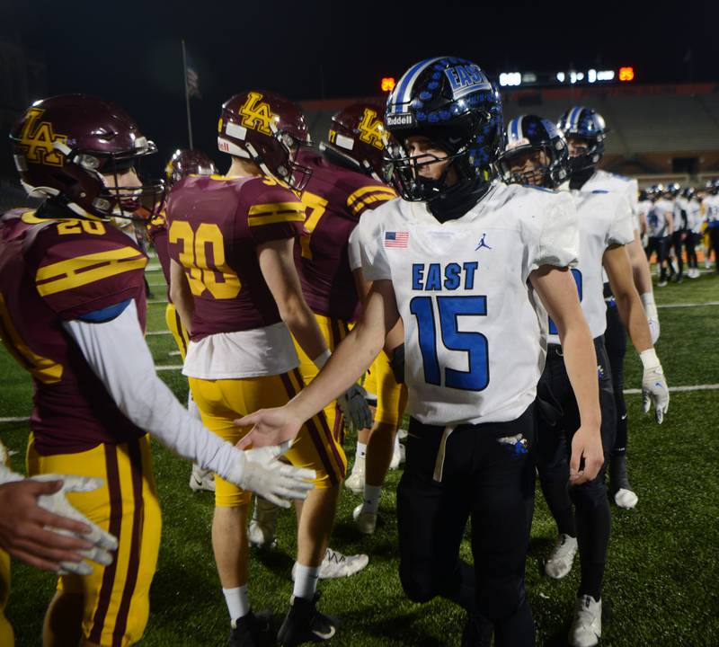 Lincoln-Way East, Loyola once again battle to end in Class 8A title ...