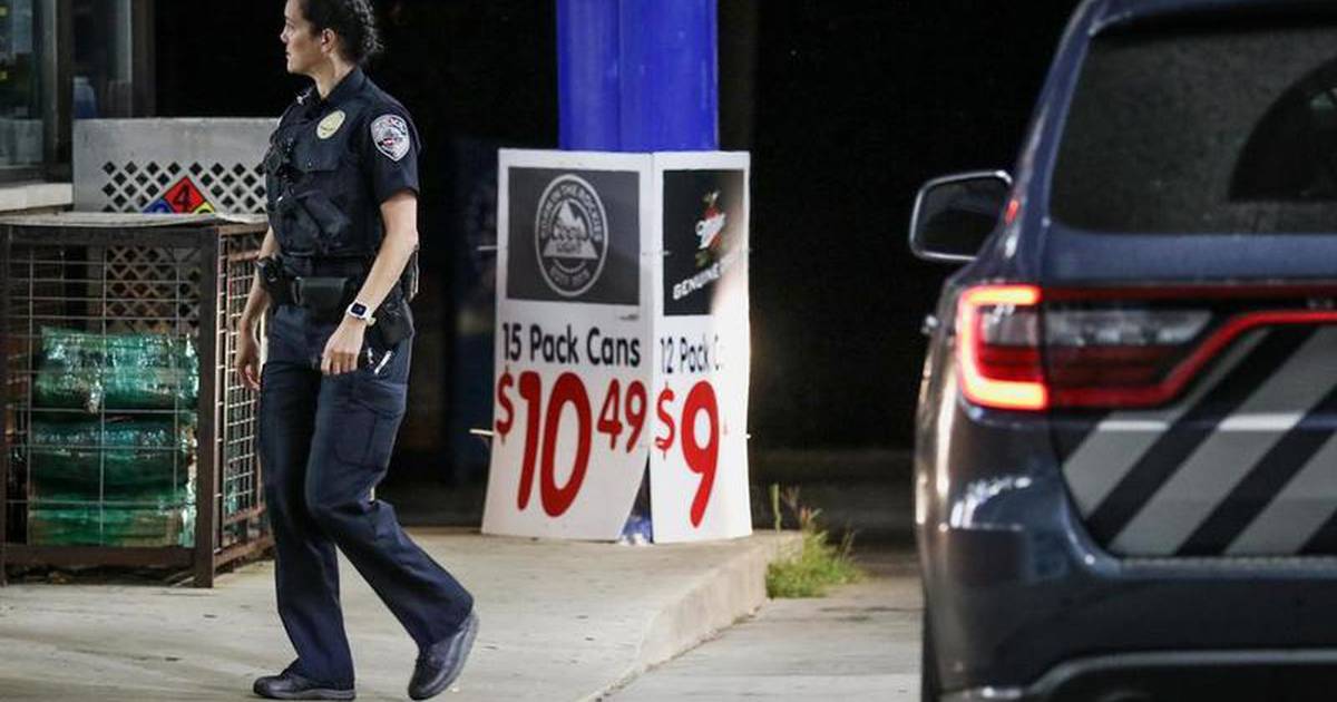 Armed robbery at Johnsburg gas station Saturday night under ...