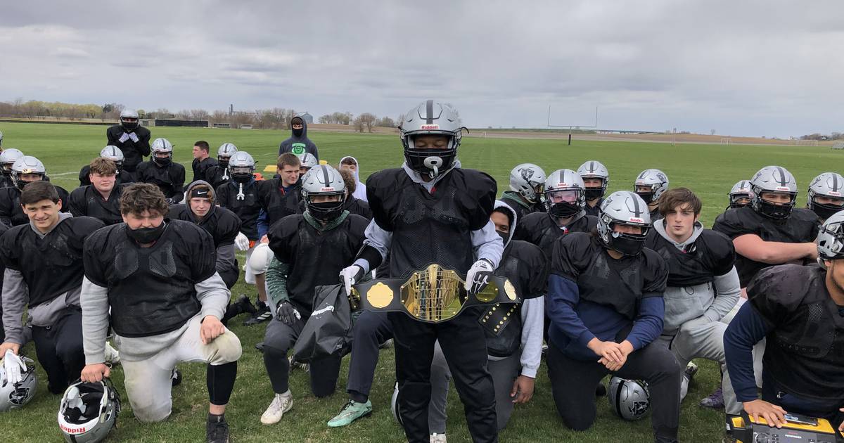 Kaneland’s Corey Phillips wins the Week 5 Team of the Week MVP – Shaw Local