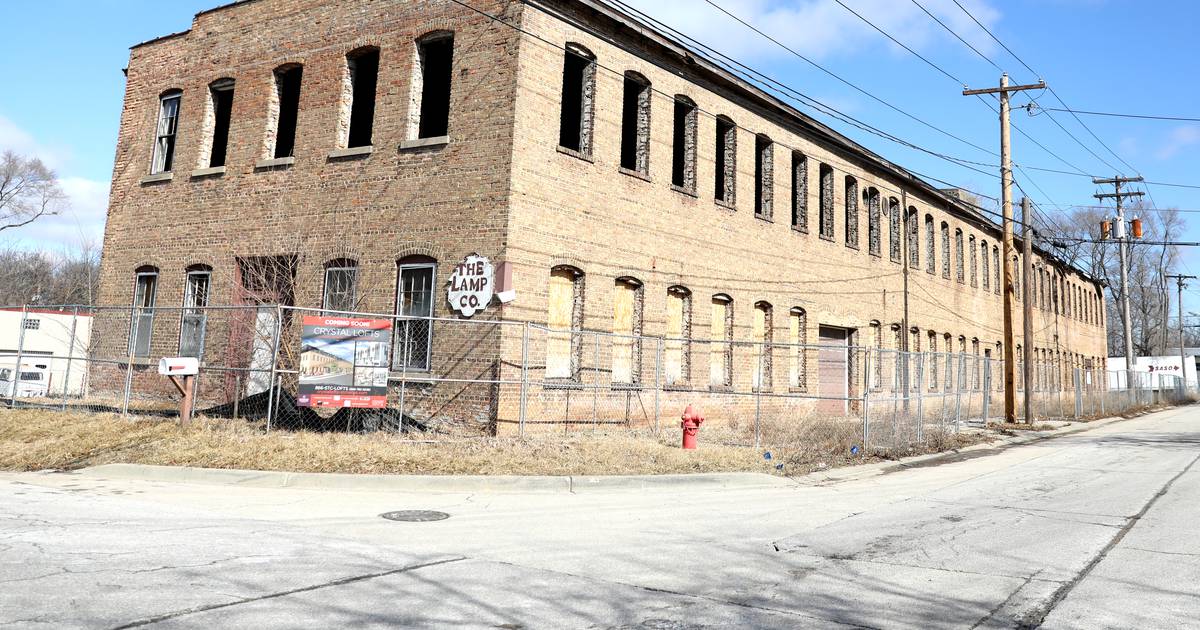 St. Charles’ former lamp factory to become apartments – Shaw Local