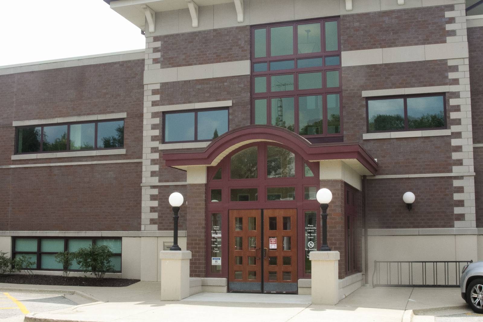 Plano Library to host Easter events, book clubs and more this February ...