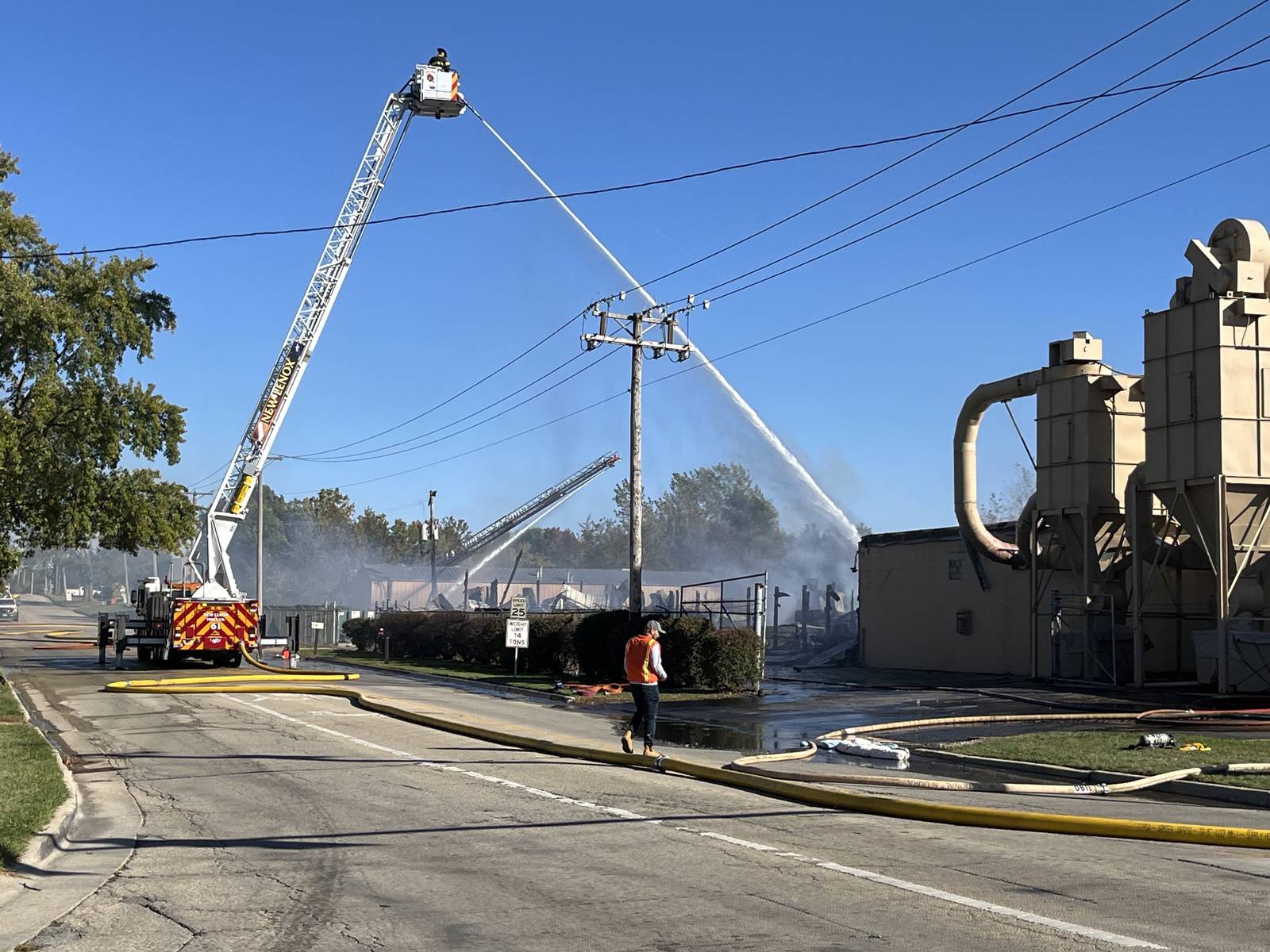 Firefighters battle blaze in New Lenox at Tri-Star Cabinets building ...