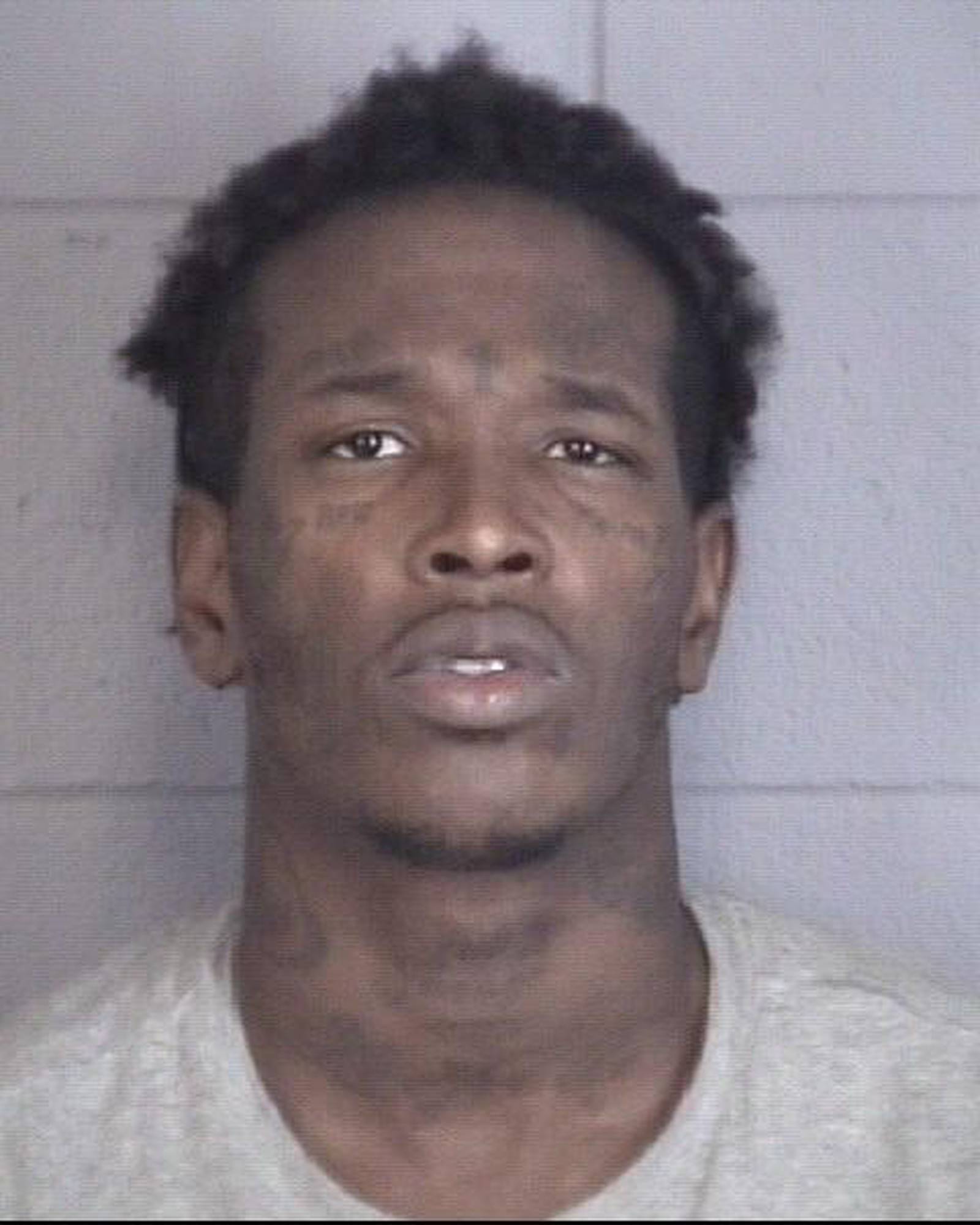 Bond $50K for man accused of burglary, battery – Shaw Local