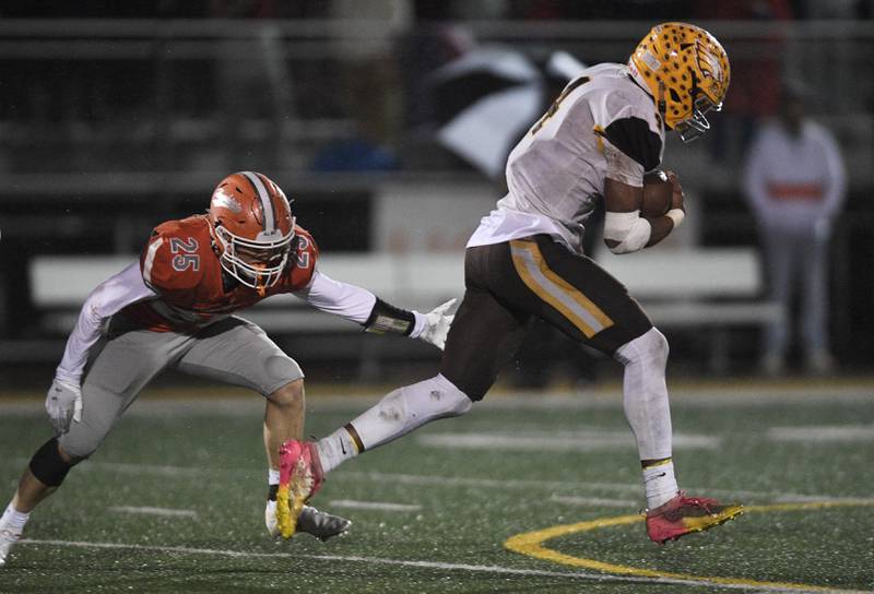 Photos: Jacobs vs. Hersey football – Shaw Local