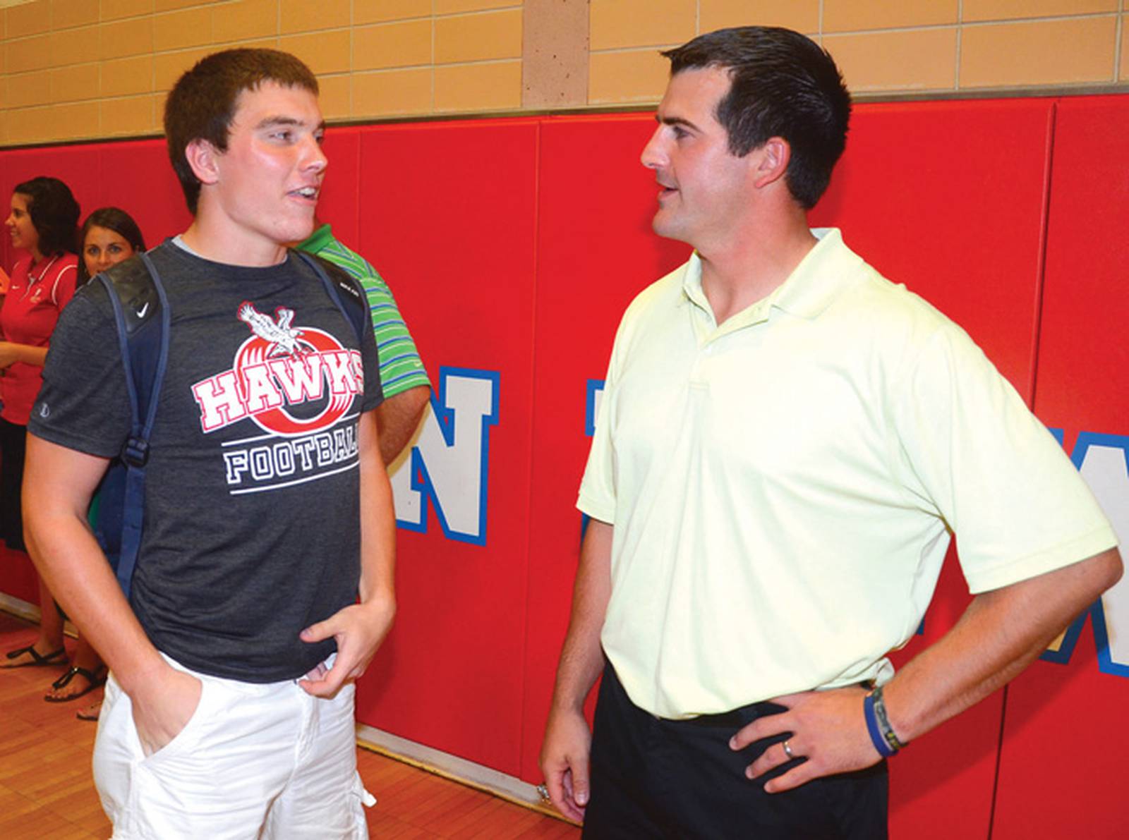 Former NFL player Sean Considine kicks off OHS' Relay for Life – Shaw Local