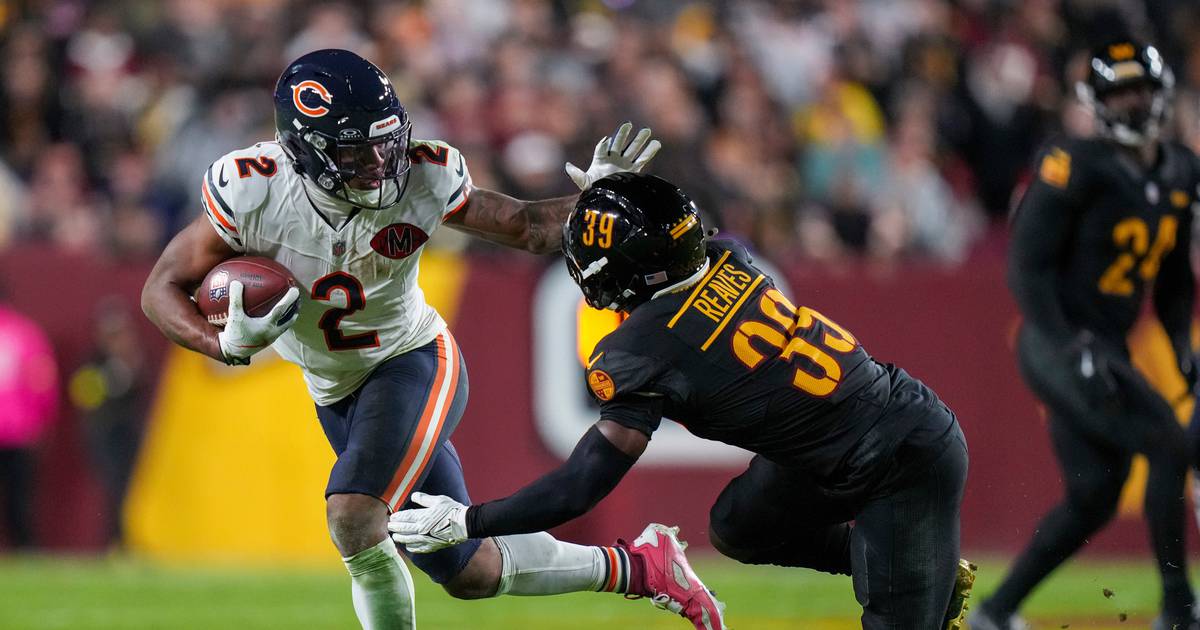 Chicago Bears injury report: DJ Moore, Cairo Santos miss practice in ...