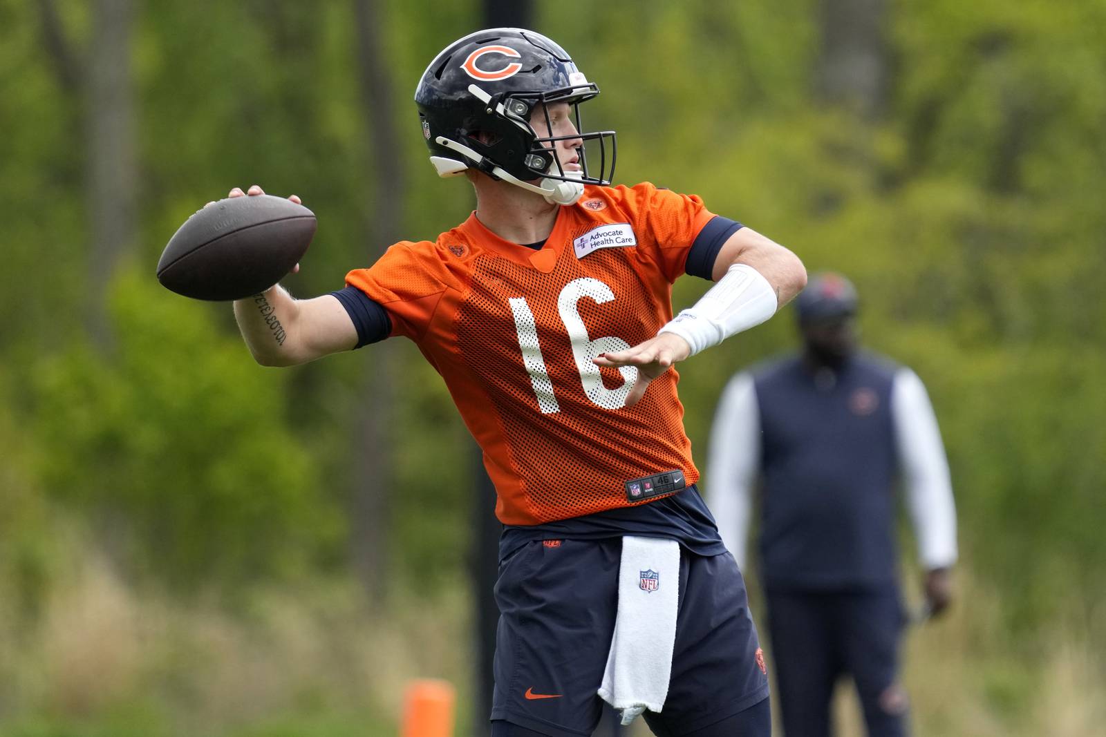 Chicago Bears sign 9 players to futures contracts for 2025 – Shaw Local