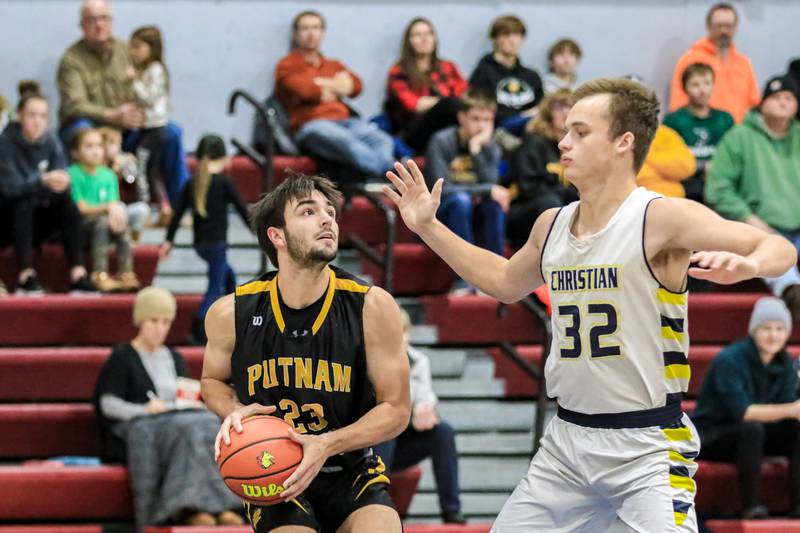 Photos: Putnam County vs. Yorkville Christian boys basketball – Shaw Local