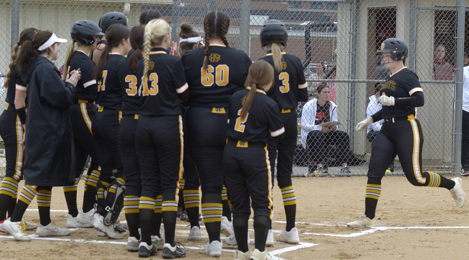 Softball: Grace Cavanaugh’s blast jump-starts Reed-Custer in 5-4 win ...