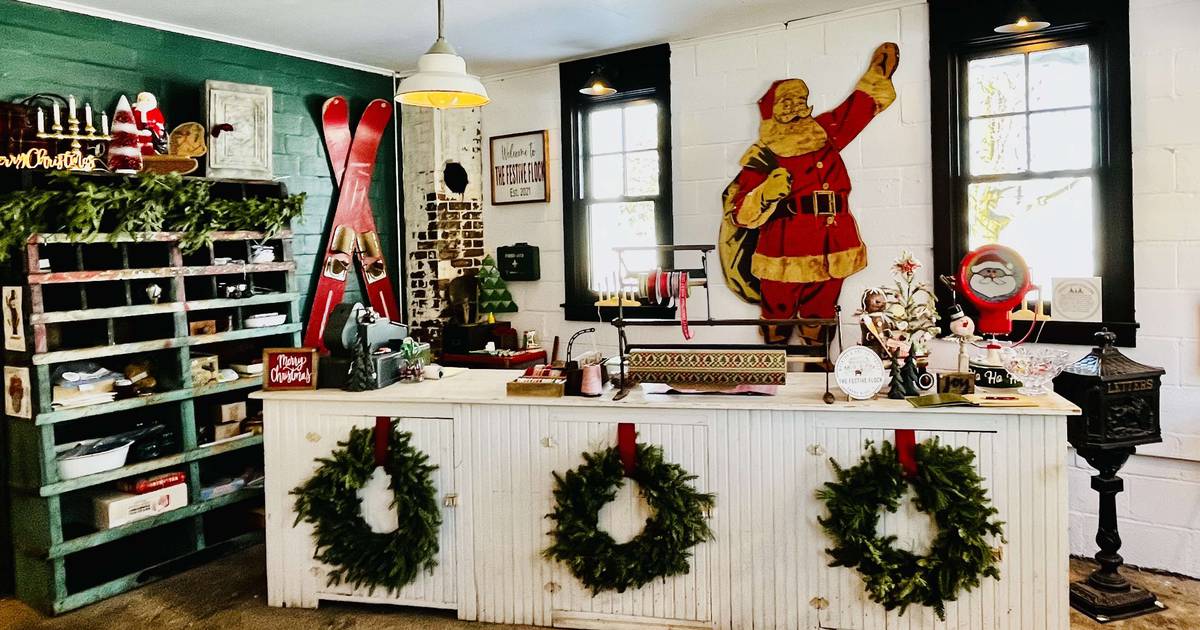 The Festive Flock in Grand Ridge provides Christmas goods, holiday ...