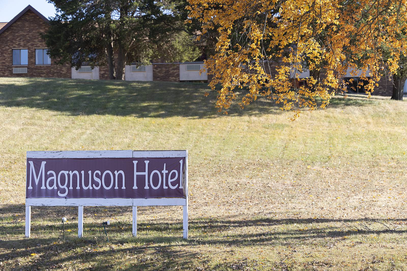 Judge: Dixon’s Magnuson Hotel must remain closed – Shaw Local