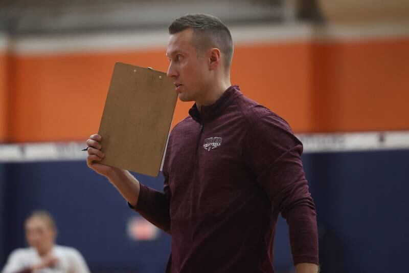 Photos: Lockport vs. Joliet West Class 4A Sectional Girls Volleyball ...