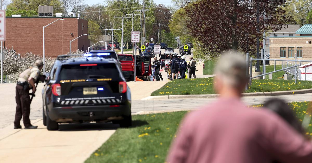 Active shooter ‘neutralized’ outside Wisconsin school, officials say ...