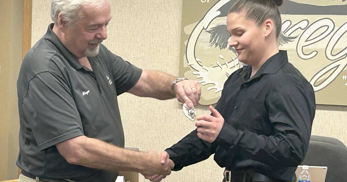 Oregon hires Taylor Buckwalter as new patrol officer – Shaw Local