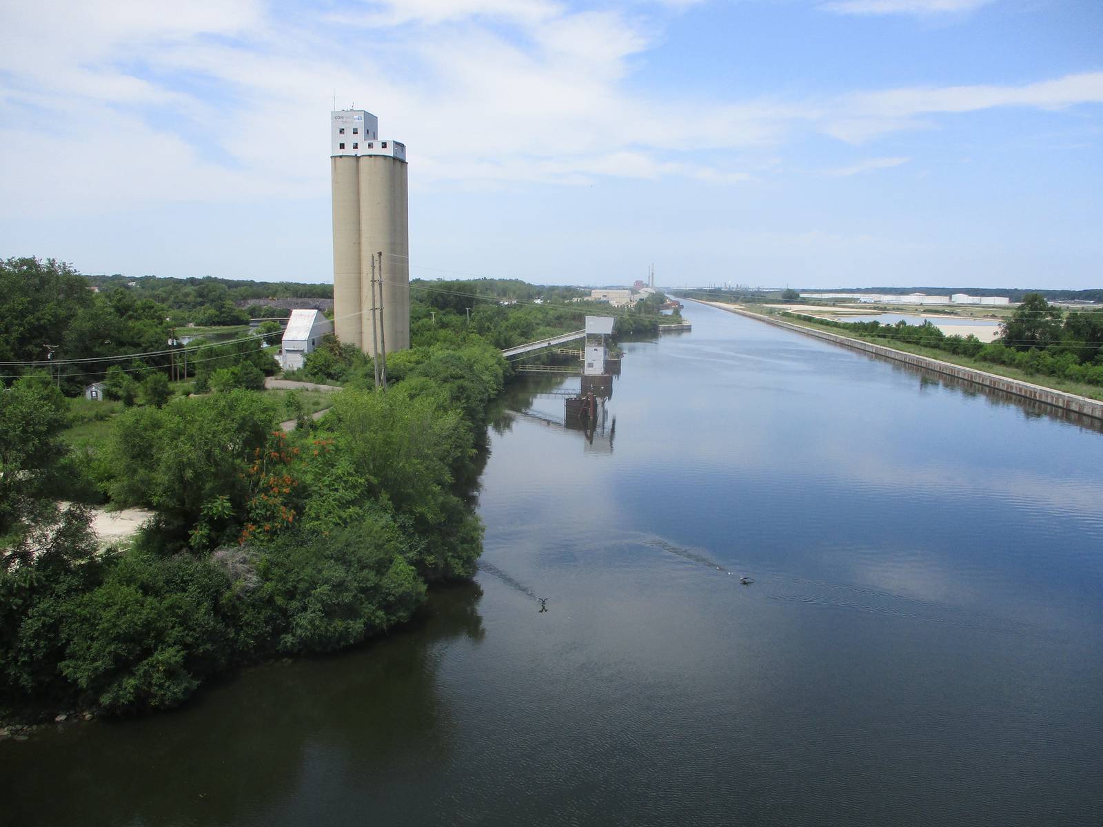 Lockport oil terminal construction to begin this year – Shaw Local